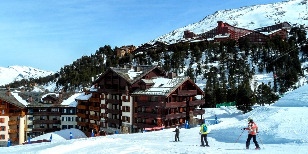 La Plagne, the perfect ski resort for senior skiers | Avanti Travel ...